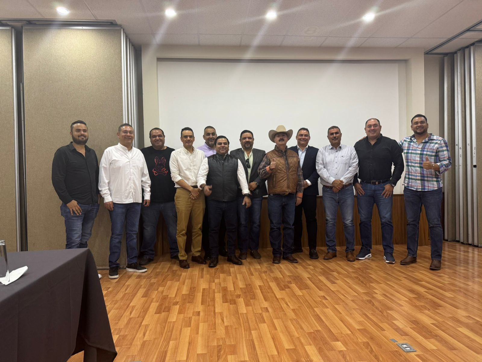 Diputado Sergio Martín Castellanos Se Reúne Con Alcaldes Del Distrito 1 ...