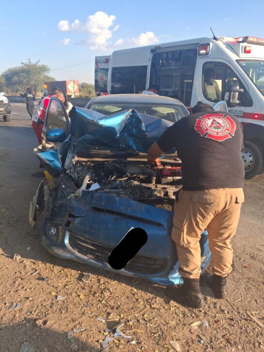 Cruz Roja atendió dos choques en Ameca; un hombre resultó lesionado ...